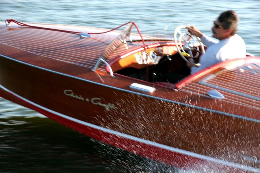 Antique Boats - Chris Craft 19' Racing Runabout Antique Boats - Chris Craft 19' Racing Runabout